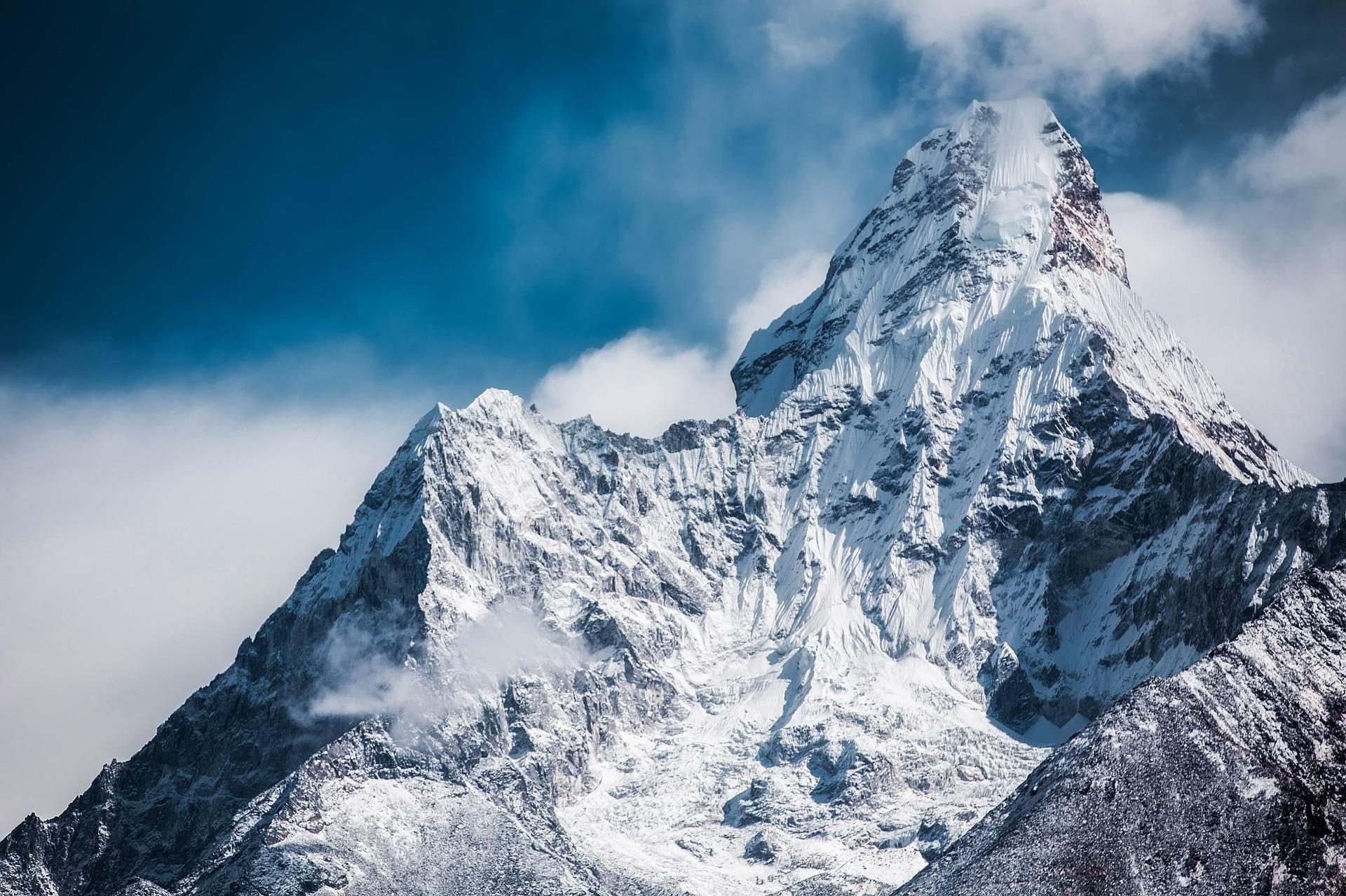 Digging For Truth Mountian Mount